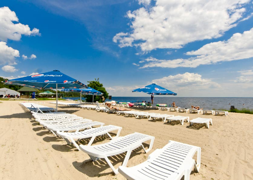 Where to swim in Kyiv: TOP beaches for summer vacation - Dobovo Blog
